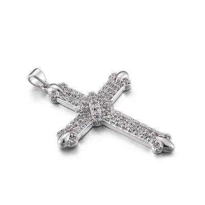 China Overlap II 925 Silver Cross Pendant with 1.3mm CZ Stones and 1.90 Gram Weight for sale