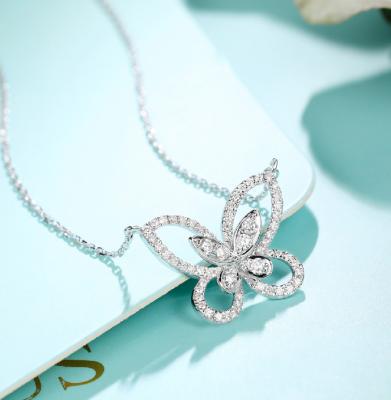 China 0.45ct 18K White Gold Diamond Butterfly Necklace 3.8g with 40+5cm Chain and SI1 Clarity for sale