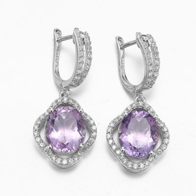 China 3.3g 925 Sterling Silver Amethyst Earrings with Clover Frame Design - February Birthstone Jewelry for sale