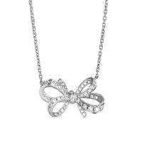 China 0.16ct 18K Gold Diamond Necklace with 2.2g Weight and 45cm Adjustable Chain - Algerian Love Knot Design for sale