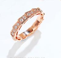 China Serpenti Viper 18K Gold Diamond Ring 3.5g with 0.36ct VS F-G Diamonds Snake Wedding Band for sale