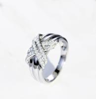 China XO 18K Gold Diamond Ring 0.24ct 5.8g Overlap Design Engagement Ring Customizable Options for sale