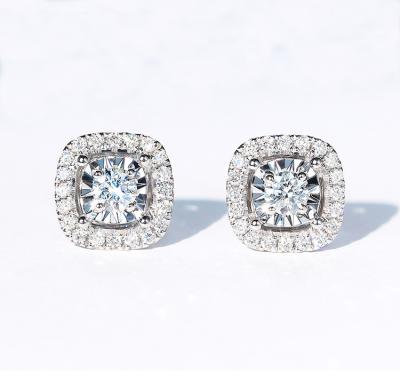 China Noble 0.38ct 18k White Gold Diamond Earrings 2.0g Round Brilliant Cut VS Clarity F-G Color for sale