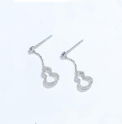China 18K Gold Diamond Dangle Earrings 1.0g with 0.20ct VS F-G Diamonds - Gourd Shaped Engagement Gift for sale