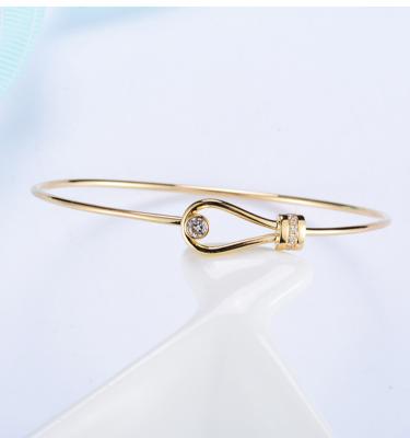 China Yujinfu 18K Gold Diamond Bangle 0.15ct 5.5g Open-Type Lock 16.5cm Luxury Jewelry for sale