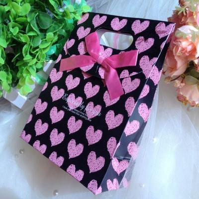 China Personalised Customized Paper Bags With Handle For Christmas for sale