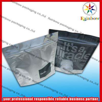 China Stand Up Cosmetic Packaging Bag Colorful Printing With k for sale