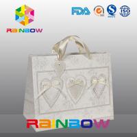 China Unique Design White / Red Custom Printed Paper Bags With Handle for sale