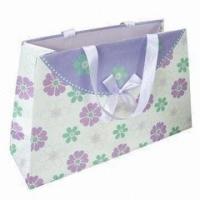 China Fresh Printed Delicately Flower Pink Colorful Printing Hnadle Paper Bag for Gift for sale