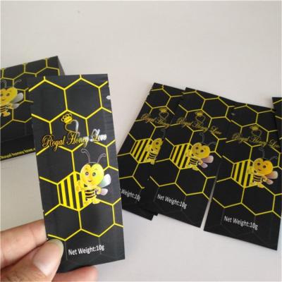 China Logo Custom Hologram Laser Bag Malaysia Vip Royal Honey Sachet Royal King Honey Paper Box for sale