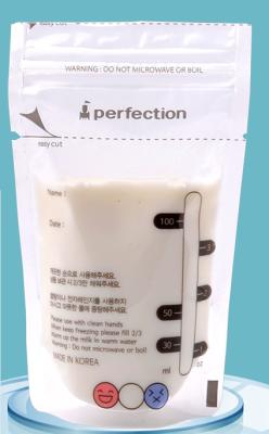 China Reusable Plastic Pouches Packaging Custom Pre - Sterilised Baby Breast Milk Storage for sale