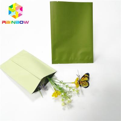 China Customized Logo Foil Pouch Packaging Middle Sealing Moisture Proof For Candy for sale