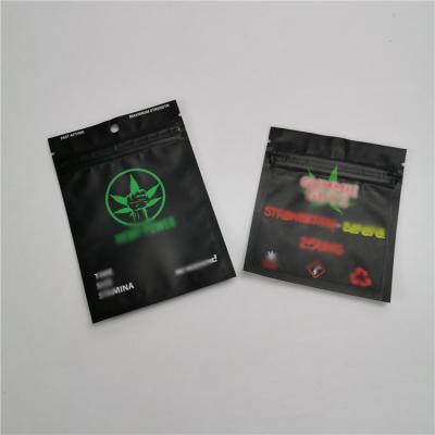China Resealable  Plastic Pouches Packaging Runtz Smell Proof 3.5 Gram Custom Label Printed for sale