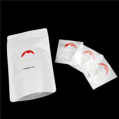 China Sports Packaging 0.054 Cubic Meters Aluminum Foil Stand Up Pouch for sale