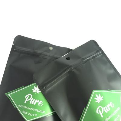 China Pantone Color Cannabiss Mylar Bags Plastic Pouches Packaging for sale