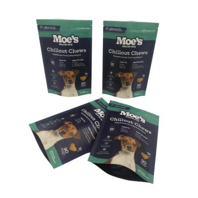 China Stand Up Pet Food Pouch Perfect for Pet Food Packaging Solution for sale