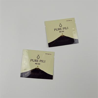 China Professional Cosmetic Packaging Bag Max.10 Colors Flat Bag Free Samples Packets for sale