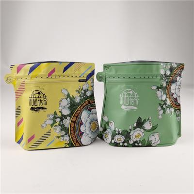 China Customized Logo Matte Finish Heat Seal Food Packaging Material Aluminum Foil Snack Bag Packaging for sale