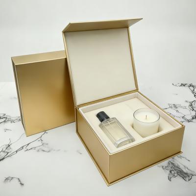 China Custom Logo Luxury Large Matte Paperboard Biodegradable Magnetic Closure Folding Box Package for Cosmetic Packaging for sale