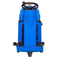China D7 Compact Ride On Floor Scrubber Dryer With Large Water Tank And Long Battery Life for sale