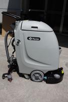 China White Floor Scrubber Dryer Machine Running Alongside Pressure Additional System for sale