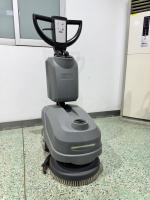 China Battery Powered Compact Floor Scrubber 15L Recovery Tank Capacity Reduced Water Usag for sale