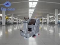 China Industry Leading Medium Sized Ride On Cleaning Machine for sale