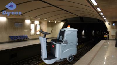 China Metro-Ready Floor Scrubber: Low-Noise Design For Station Cleaning for sale