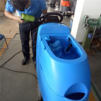 China Multifunction Hand-Push Floor Scrubber with Big Cap Design and Additional Pressure System for sale