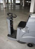 China High Speed Ride On Floor Scrubber Dryer With Rear Wheel Drive 0-6km/H for sale