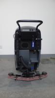 China Noiseless Battery Operated Floor Scrubber , Concrete Floor Cleaner Machine for sale