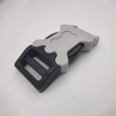 China Pet Collar Side Squeeze Plastic Clips Curved Paracord Bracelet Buckles For 1 Inch Webbing for sale
