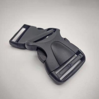 China OEM POM 26mm Plastic Strap Buckles Heavy Duty Quick Release Buckle for sale