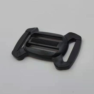 China Custom Size Handbags Plastic Tri Glide Buckle Hand Polishing Surface for sale