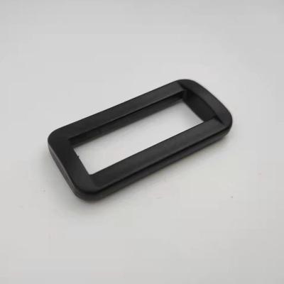 China 23.1mm*47.1mm Plastic Webbing Buckles L Shaped Backpack Strap Adjusters for sale