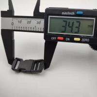 China 34.3mm*14.9mm Backpack Plastic Buckle Plastic Clips For Nylon Straps for sale