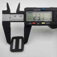 China OEM ODM L Shaped Plastic Tri Glide Buckle 23.1mmX27.9mm for sale