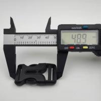 China Magnetic Belt Suitcase Strap Buckles 28.3mm*48.9mm Side Release Plastic Clips for sale