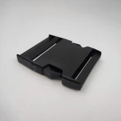 China 71.4*57.8mm Double Side Release Buckle Black Plastic Clasps For Straps for sale