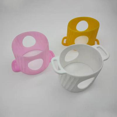 China Custom Logo Pink Yellow White Water Bottle Hook 33.7mm for sale