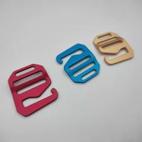 China 25.6mm Triangle Zinc Alloy Slider Lock Buckles For Pet Collar for sale