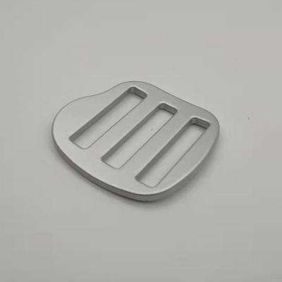 China Zinc Alloy Metal Silver Square Belt Buckle Tri Glide Slide Buckle for sale