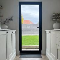 China Entry Heavy Duty Aluminium Casement Door Security Double Tempered Glass for sale