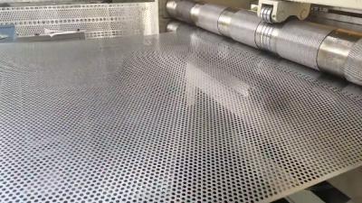 China Round Metal Mesh Aluminum Perforated Sheet 0.5 - 10mm Thickness for sale