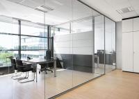 China Clear Full Vew Office Glass Wall Systems Vertical Glass Demountable Partitions for sale