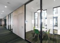 China Strong Steel Keel With 3mm Aluminum Frameless Office Wall Partition Demountable With Blinds And Door for sale