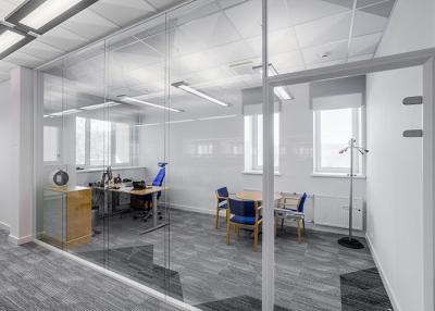 China Modular Partitions Acoustic Reduce 45db Office Demountable Double Glass Partition Wall for sale