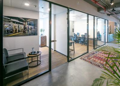 China Safe 12mm double glass wall partition frameless full glass beautiful appearance for sale
