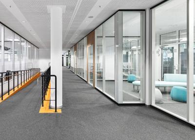 China 90mm Thickness Aluminum Framed Single / Double Glass Partition Wall With 2 Levels With Blinds for sale