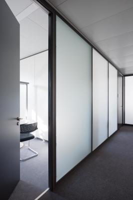 China Smart Dimming Glass Partition Wall with PDLC Technology for sale